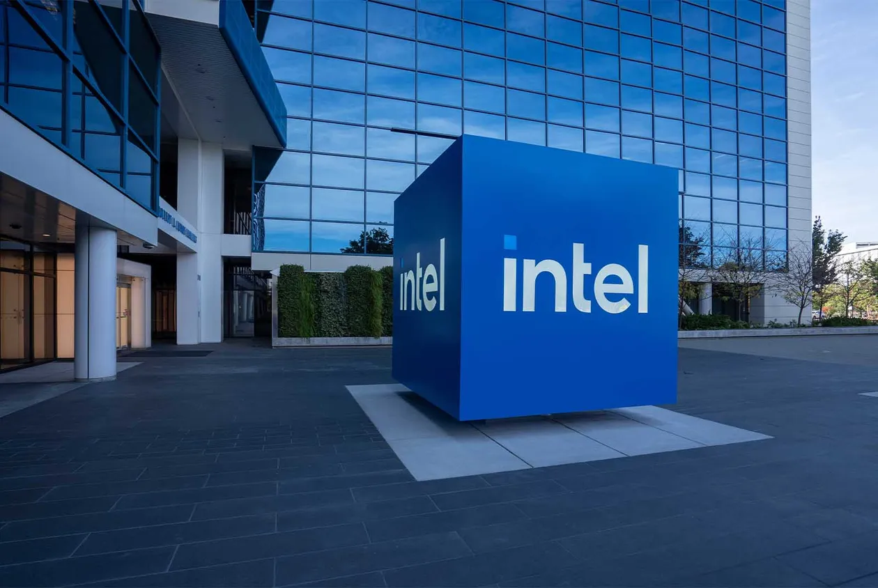 Daily News Digest: Intel Acquisition?｜Daily News Digest｜2025-02-17｜web only